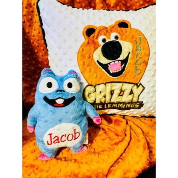 Handmade | Toys | Grizzy And The Lemmings Grizzly Bear Plush Toy ...